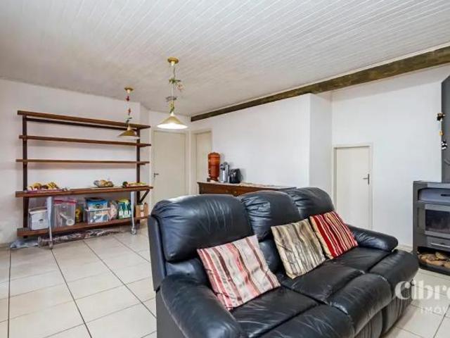 Casa espaçosa 3 quartos 1 suíte, 3 vagas no Bairro Alto, Curitiba