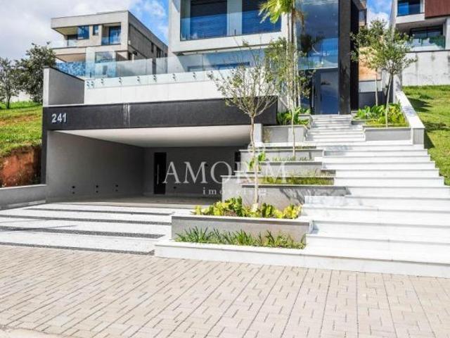 Casa espetacular a venda 3 suítes 4 vagas piscina Condomínio Reserva Santa Anna