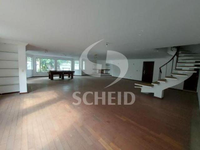 Casa Espetacular à Venda no Jd. Guedala, 600m², com Piscina, Jacuzzi, 4 quartos, sala ampla