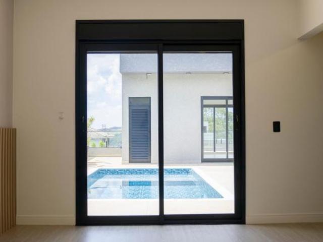 Casa Espetacular com 4 Suítes, Piscina e Vista Panorâmica – Campos do Conde