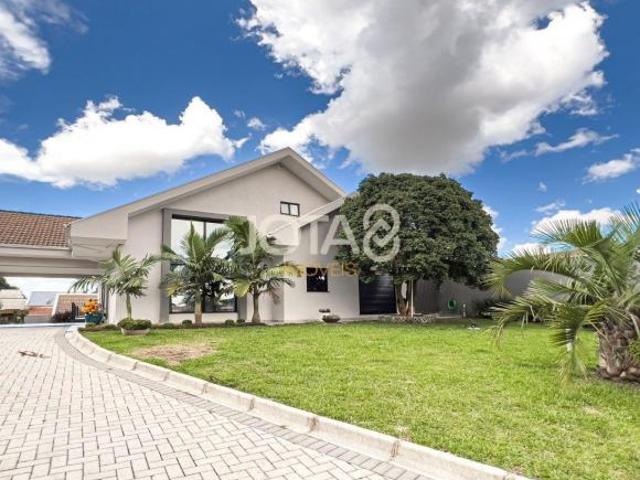 Casa à venda em Santa Felicidade