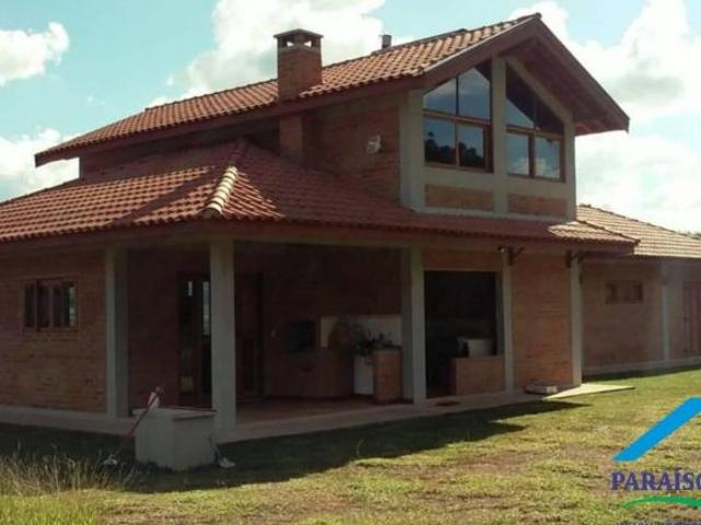 Casa Espetacular com vista Cachoeira Sete Quedas em Gonçalves
