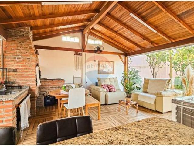 Casa Espetacular em Campestre, São Leopoldo!