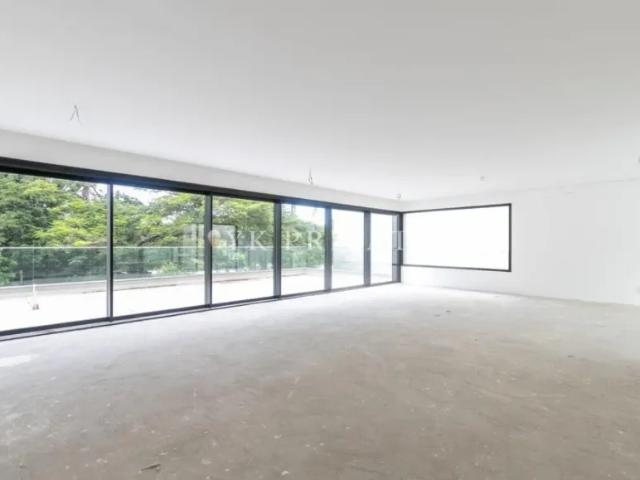 Casa Espetacular em Condomínio Fechado COM 620 M2/3 SUÍTES E 5 VAGAS