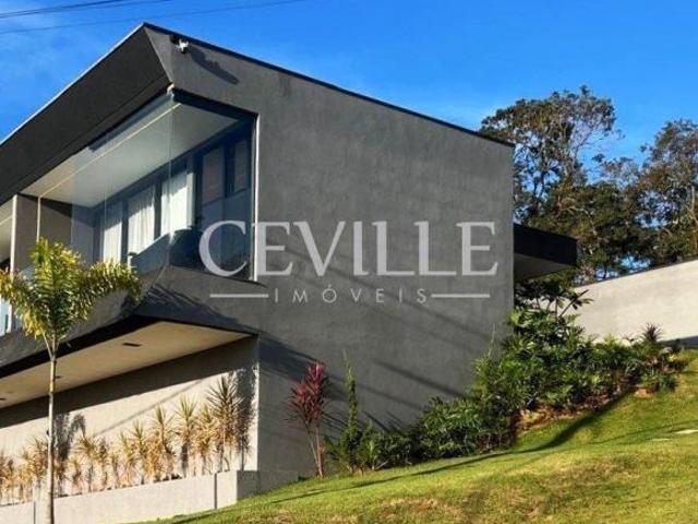 Casa Linear | 3 suítes | Vista espetacular