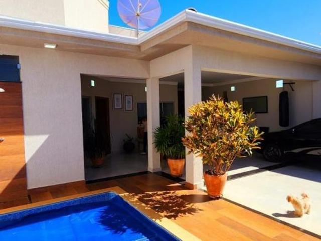 Casa espectacular à venda no bairro Piratininga, em Franca SP
