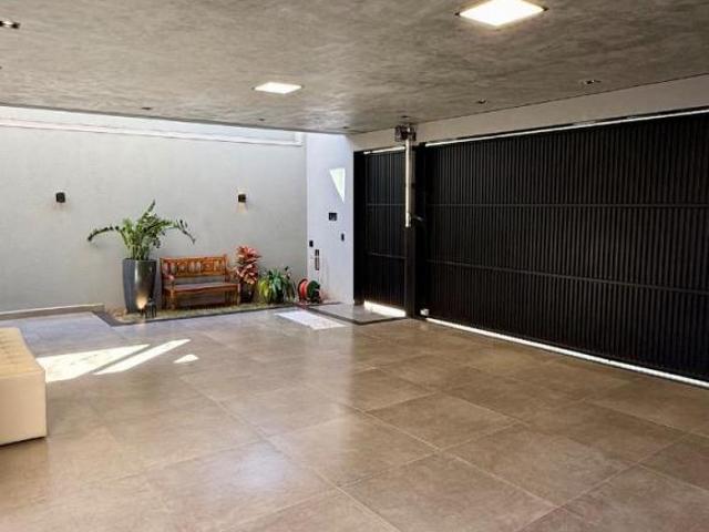 Casa, Esplanada Primo Meneghetti, Franca, SP