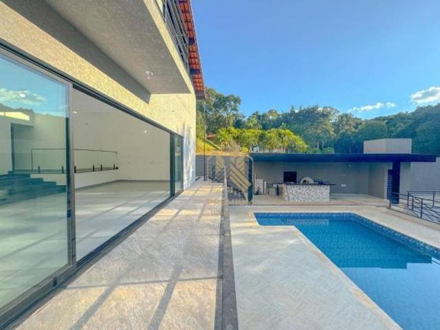 Casa estilo chácara à venda em condomínio – Bom Jesus dos Perdões/SP