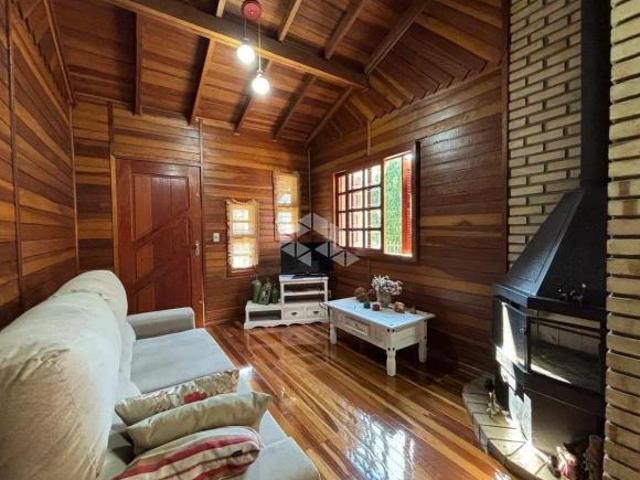 Casa Estilo Chalé no Centro de Viamão