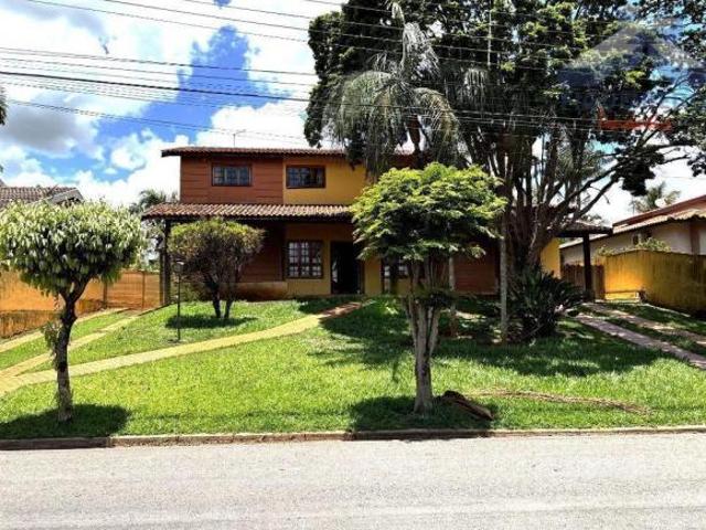 Casa Estilo Colonial de Alto Padrão em Condomínio Nobre Colina das Estrelas em Tatuí Interior de S