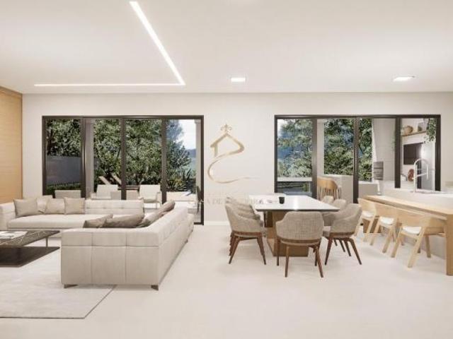 CASA ESTILO NOCLÁSSICO EM CONSTRUÇÃO À VENDA COM 4 SUÍTES NO CONDOMÍNIO TERRAS ALVORADA EM JUNDIAI