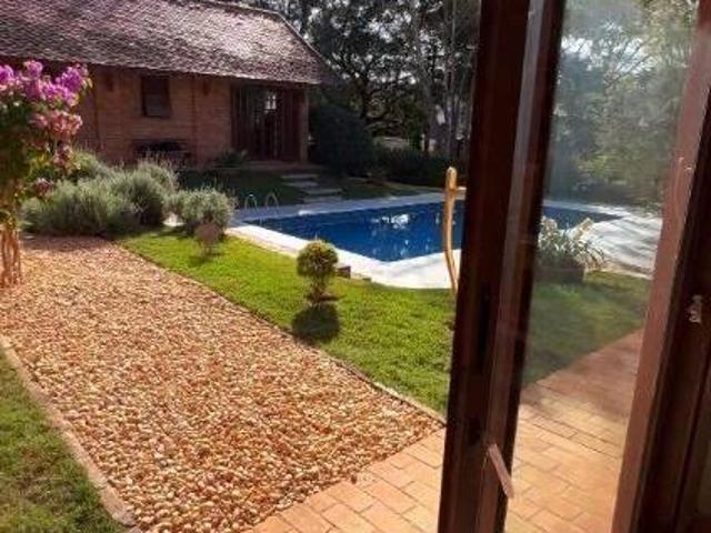 Casa estilo Rústica à Venda com 400m2 muito completa Cond. Palos Verdes