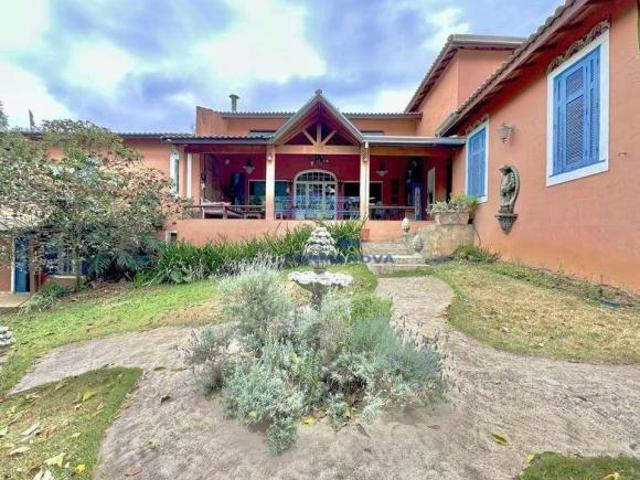 Casa Estilo Rústica à venda na Granja Viana Cotia/SP