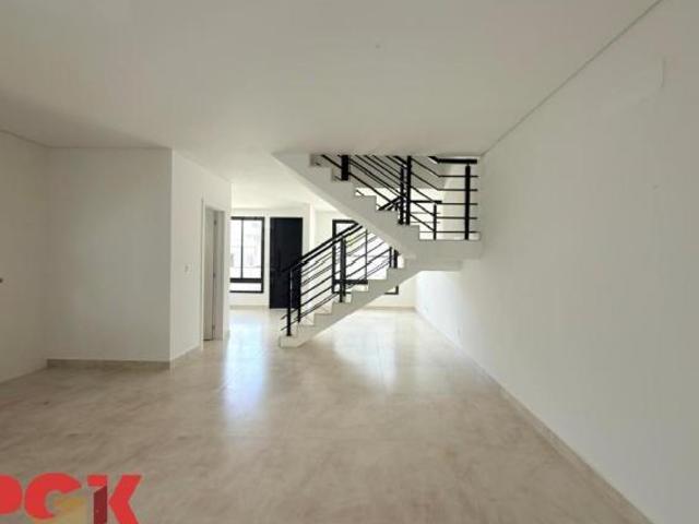 Casa estilo Sobrado à venda no Condomínio Residencial Mont Blanc Village, Vinhedo/SP, Casa nova est