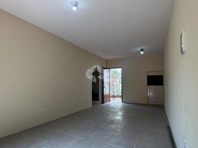 Casa estilo Sobrado com 1 vaga de garagem no bairro Ipanema