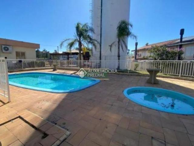 Casa estilo sobrado com 2 dormitórios em condomínio fechado em Novo Hamburgo
