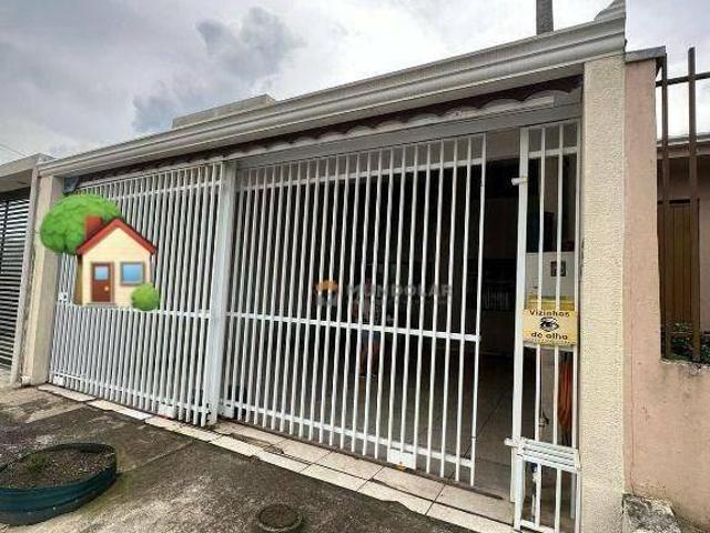 Casa estilo sobrado com 3 dormitórios, sendo uma suíte master com closet, à venda, 147 m² por R$ 650