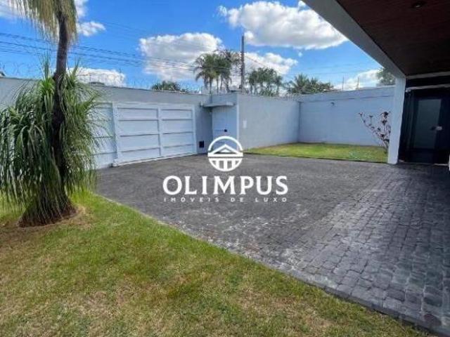 Casa estilo sobrado disponível para venda com 4 quartos no Morada da Colina Uberlândia MG