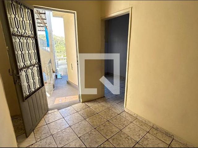 Casa, Fábrica, 1 Quarto, 40 m2 Juiz de Fora