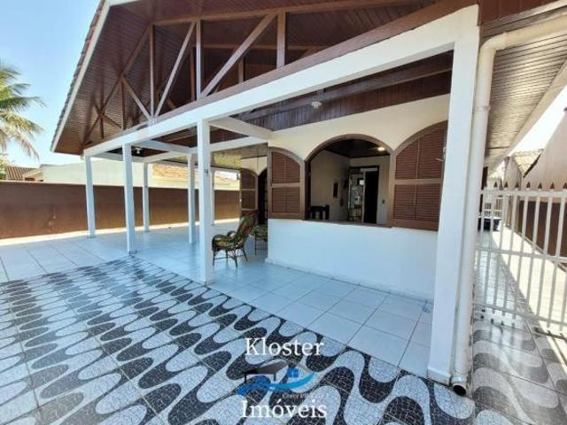 Casa Faixa Mar no Balneário Shangril lá