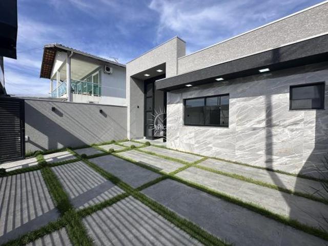CASA FAIXA MAR NO BALNEÁRIO PRAIA DE LESTE PONTA