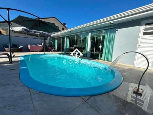 Casa faixar mar com piscina
