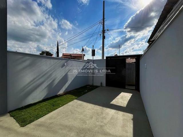 Casa financiada à venda em Igarapé MG