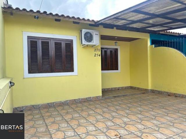 Casa financiável de 3 dormitórios um deles suíte no bairro Belém Novo em POrto A