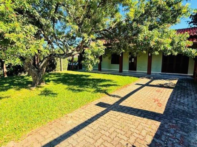 Casa Fora de Condomínio 3 Dormitórios Bairro Centro