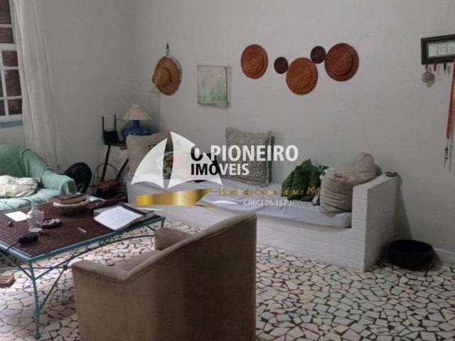 Casa fora de condomínio disponível para venda em Boissucanga