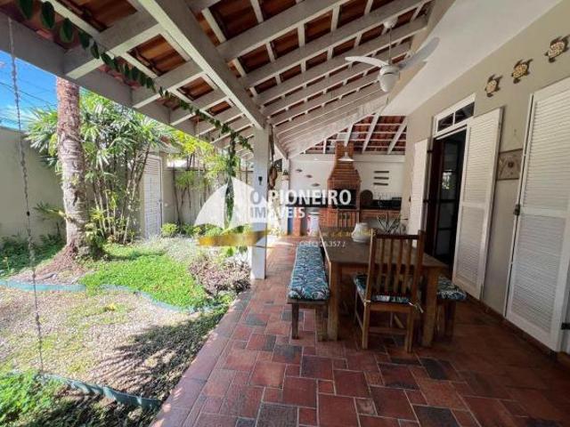 Casa fora de condomínio para locação ou venda em Juquehy