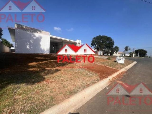 Casa frente asfalto, 3 suítes a venda no Condomínio Ninho Verde na cidade de Porangaba interior de S