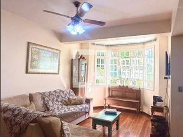Casa, Guarujá, 4 Quartos, 257 m2 Porto Alegre
