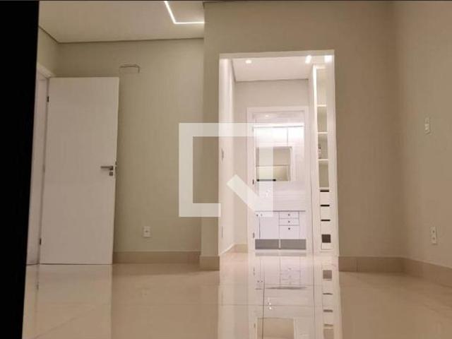 Casa, Guará, 3 Quartos, 215 m2 Brasília