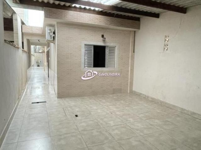 CASA GEMINADA MOBILIADA 2 DORMITÓRIOS NA PRAIA GRANDE