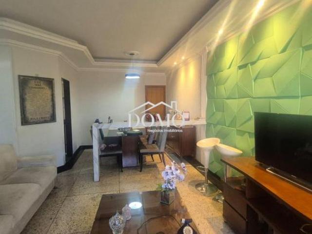 Casa Geminada Moderna com 3 Quartos, Área Gourmet e 2 Vagas de Garagem