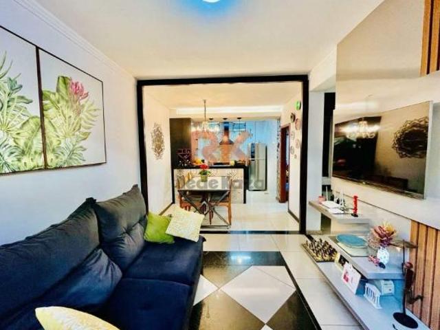 Casa Geminada Moderna e Aconchegante