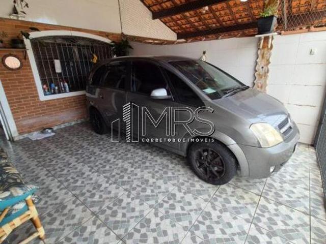 Casa Geminada na Caiçara, Praia Grande 1 Suíte e 2 Vagas