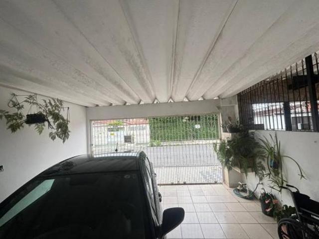 Casa Geminada na Vila Caicara PG