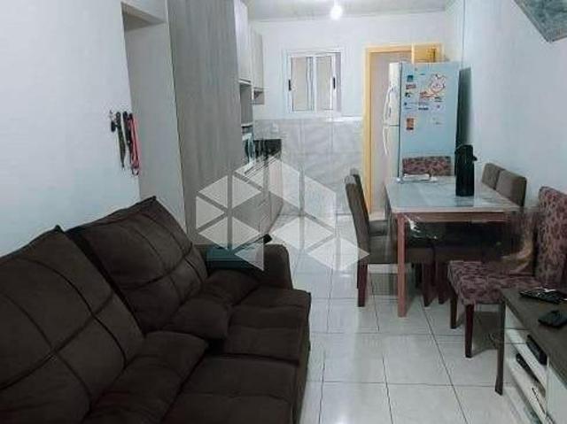 CASA GEMINADA NO MORADA DOS ALPES