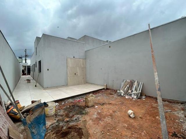 Casa Geminada no bairro Real de Queluz