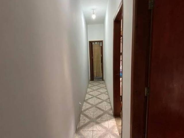 Casa geminada no Jd. Melvi