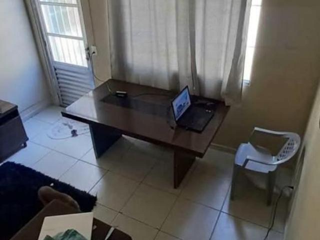 Casa Geminada no Parque dos Camargos em Barueri