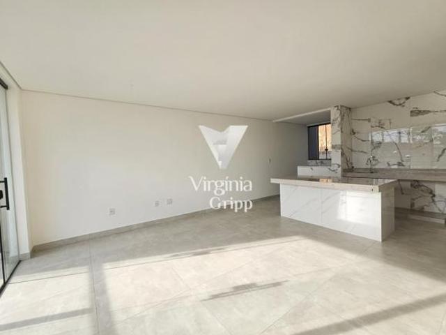 Casa geminada nova com terraço Guarujá Mansões Betim MG
