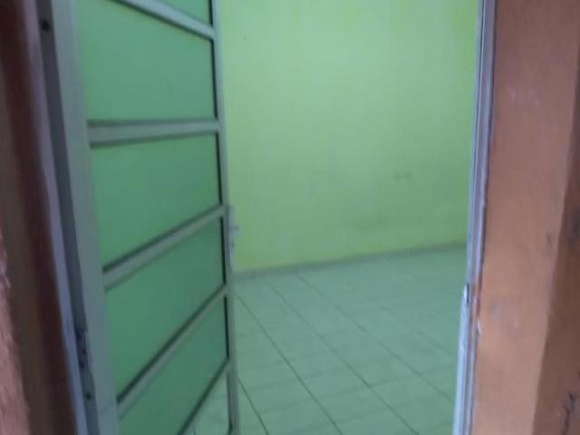 Casa Geminada Ótima Localização