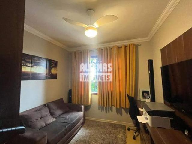 Casa Geminada à venda 3 quartos no Bairro FONTE GRANDE