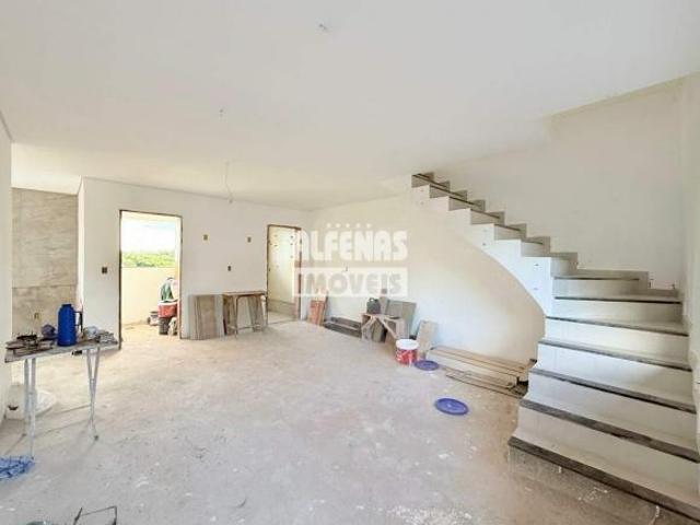 Casa Geminada à venda 3 quartos no Bairro LINDA VISTA