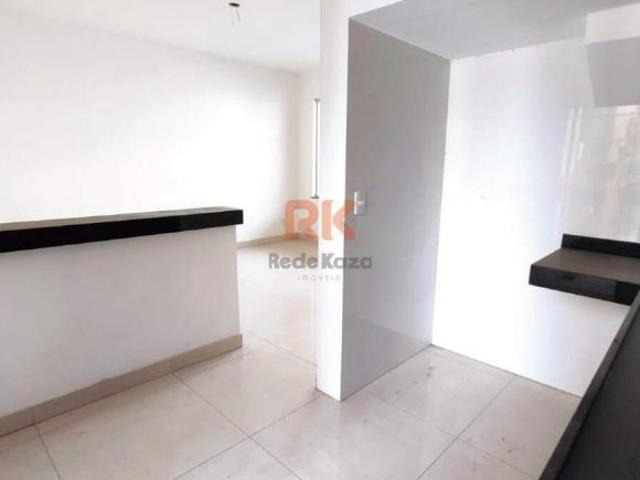 Casa geminada à venda, 3 quartos, 1 suíte, 2 vagas, Vale Das Orquideas Contagem/MG