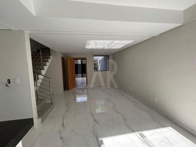 Casa Geminada à venda, 3 quartos, 1 suíte, 2 vagas, Santa Mônica Belo Horizonte/MG
