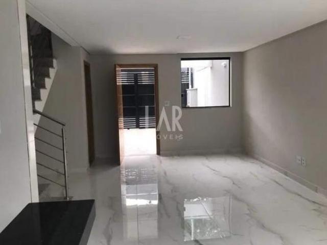 Casa Geminada à venda, 3 quartos, 1 suíte, 2 vagas, Santa Mônica Belo Horizonte/MG